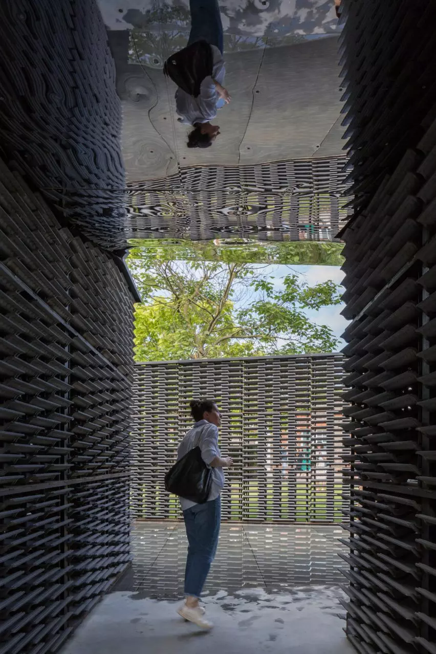 Frida Eskobedonyň “Serpentine Pavilion 2018”