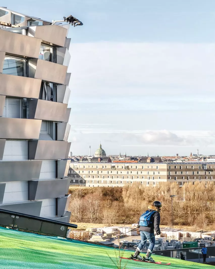 Amager Bakke és Copenhill mesterséges sípálya a BIG és SLA Architects cégtől