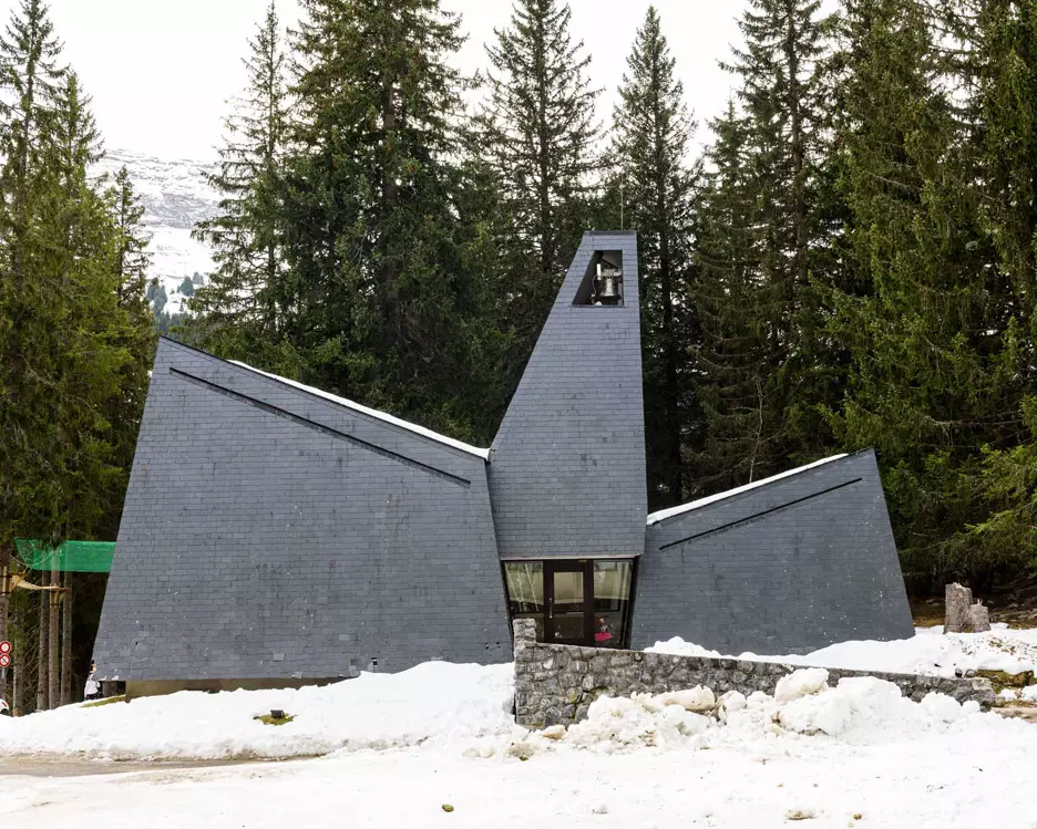 A estación de esquí brutalista de Flaine, Francia por Alastair Philip Wiper