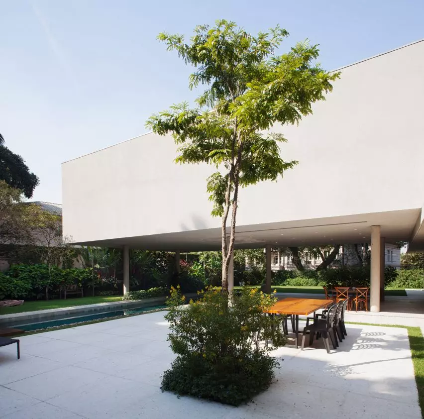 Residencia Cidade Jardim oleh Perkins+Will