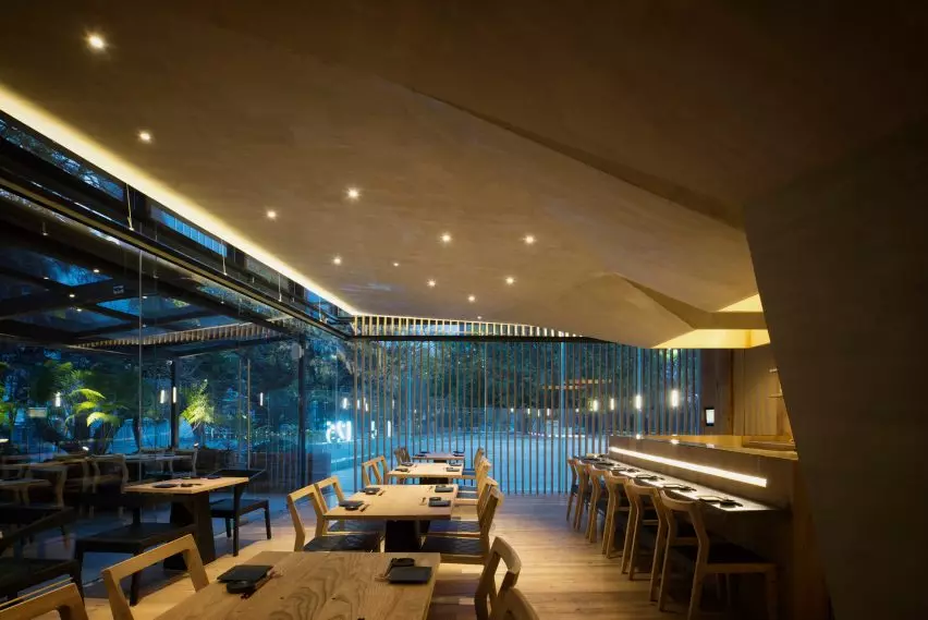 Oku Restaurant ni Michan Architecture sa Mexico City