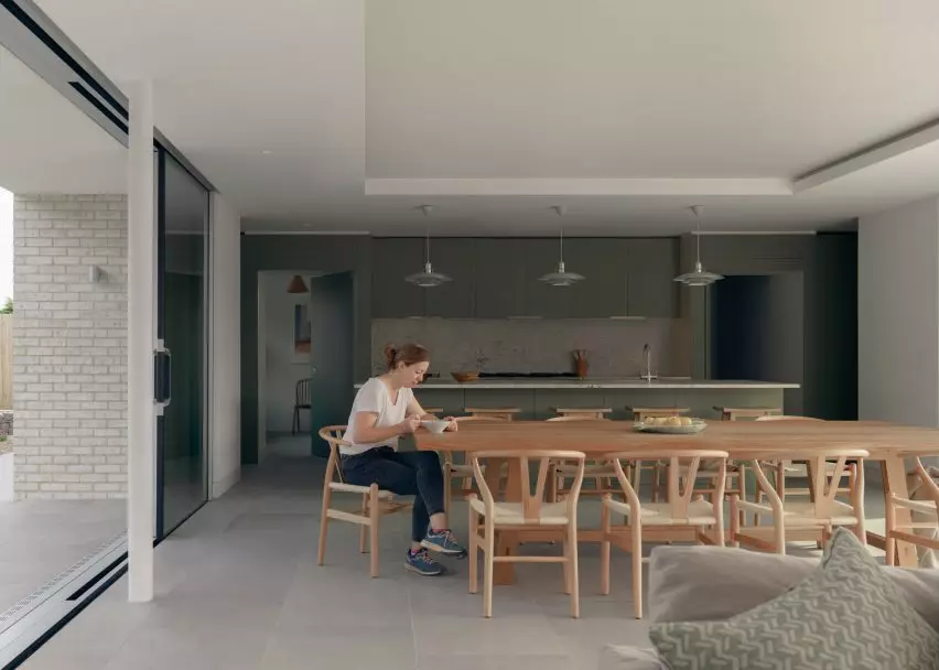 Kitchen dị na Thorpeness Beach House nke IF_DO