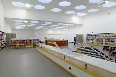 Restauration de la bibliothèque Viipuri d'Alvar Aalto par le Comité finlandais pour la restauration de la bibliothèque Viipuri