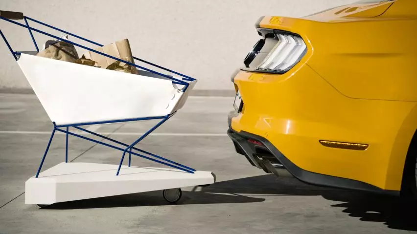 Ford laver selvbremsende trolley, der ikke kan ramme noget