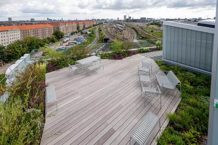 Office rooftop terrace