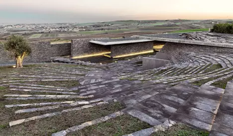 Mosquée Sancaklar par Emre Arolat Architects