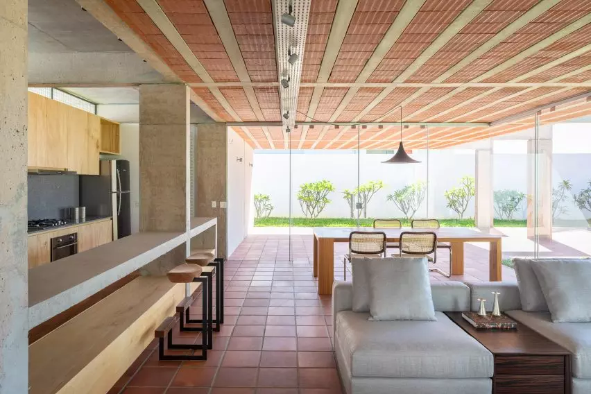 Maison Portique par Bloco Arquitetos