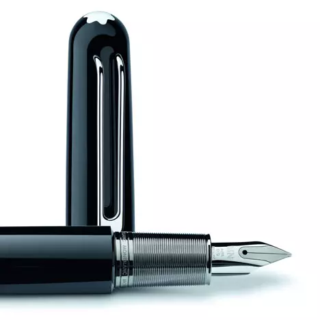 Марк Ньюсонның Montblanc M қаламы