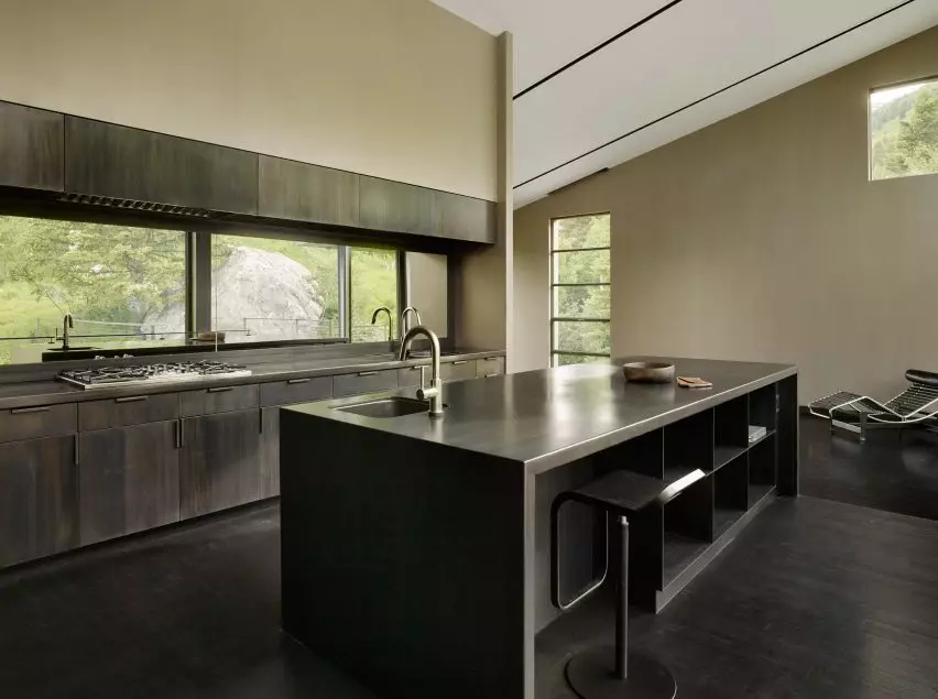 Boulder Retreat ji hêla Carney Logan Burke Architects