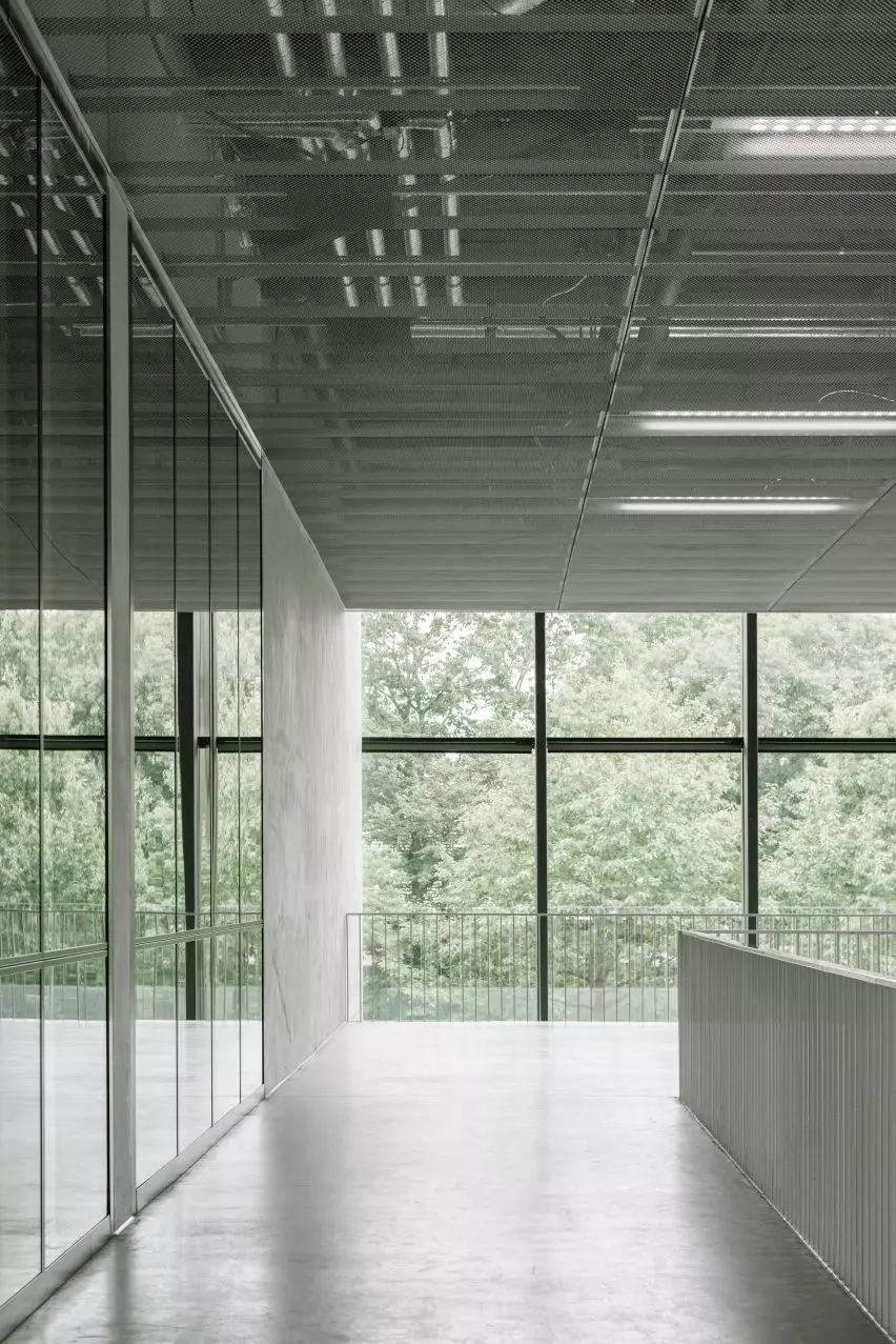 Cube Education and Self-Study Center aan de Universiteit van Tilburg in Nederland door KAAN Architecten