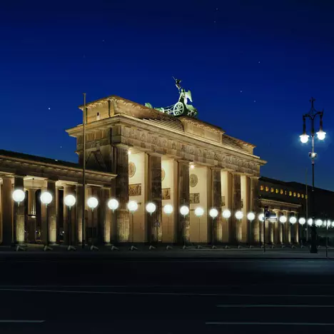 Berlin Lichtgrenze tfakkar 25 sena mill-waqgħa tal-ħajt ta’ Berlin