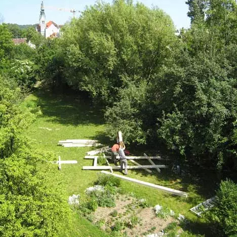 Ravnikar Potokar namas medyje