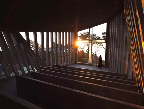 Capilla del Atardecer por Bunker Arquitectura