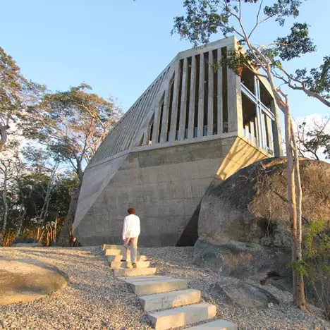 Capilla del Atardecer por Bunker Arquitectura