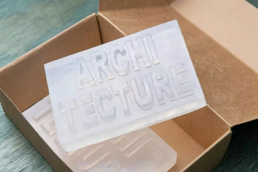 Yujia Bian crea il sapone di architettura per la Triennale di Architettura di Oslo