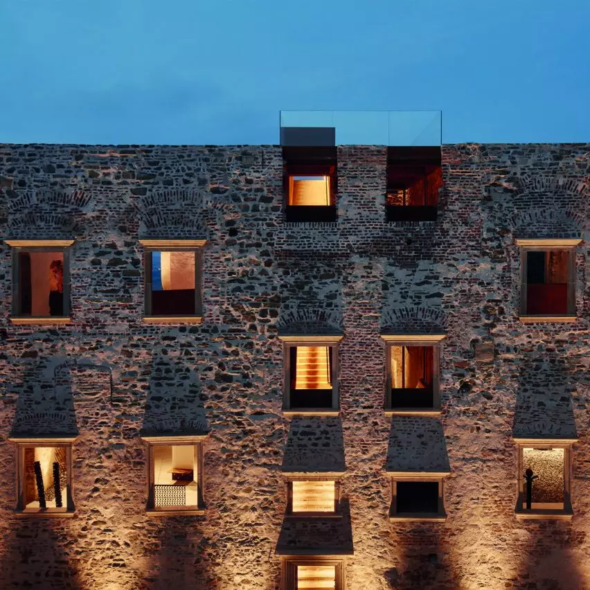 Reconstrução do Palácio do Castelo de Helfštýn, República Tcheca, por Atelier-r