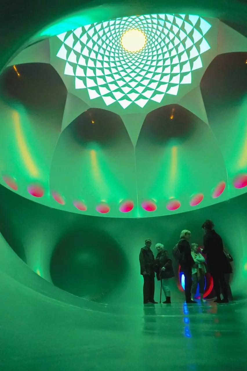 Az Architects of Air létrehozza a Daedalum felfújható építészeti labirintusát
