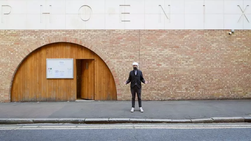 Ang gusali ng komunidad ng Phoenix Garden sa kanluran ng London ng Office Sian