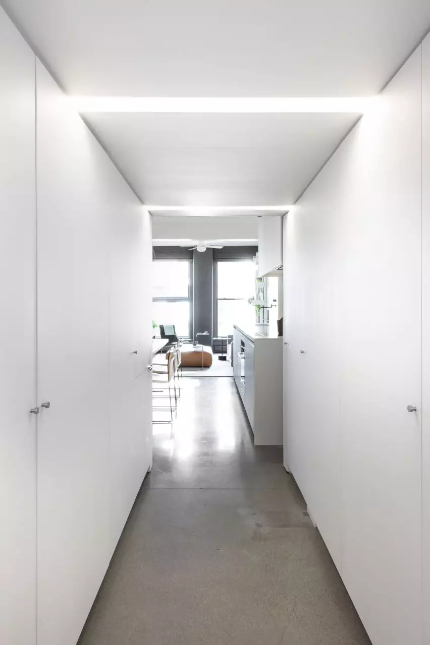 Renovação de loft em Vancouver inspirada no iglu de Falken Reynolds