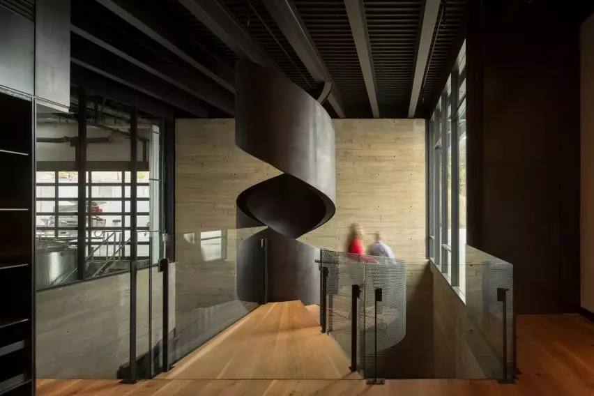 Olson Kundig Architects ұсынған Martin's Lane шарап зауыты