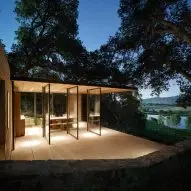 Walker Warner Architects kreas vingustumajn pavilonojn en Napa