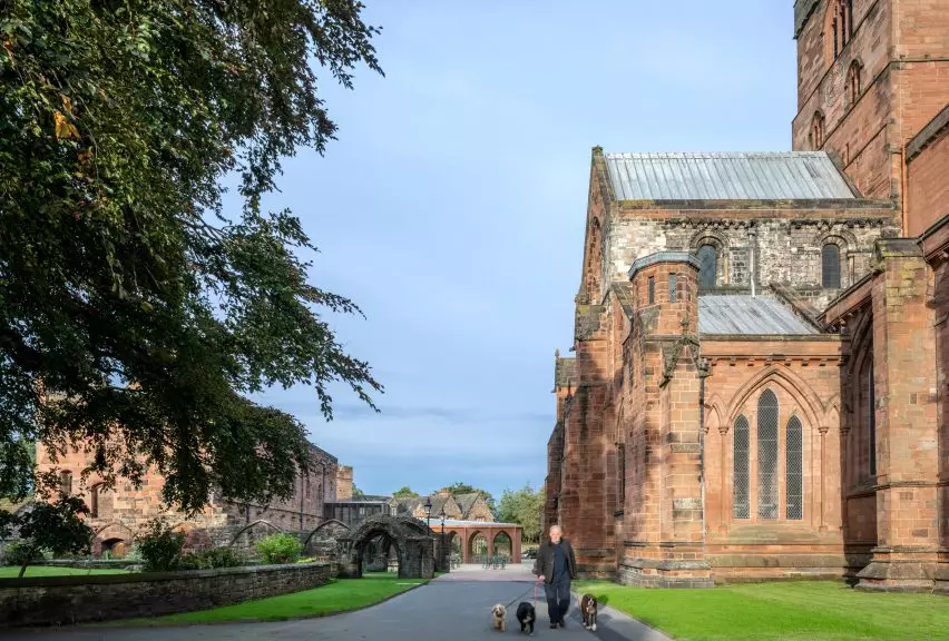 Panempoan The Fratry di Carlisle Cathedral ku Feilden Fowles