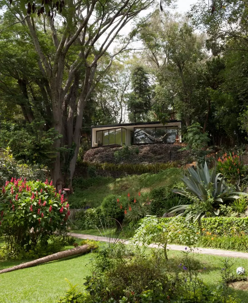 Cadaval Sola-Moralesin Tepoztlán-bungalow