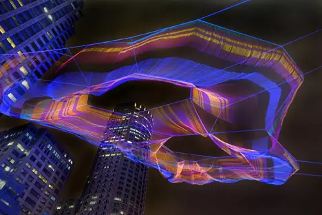 Com si ja fos aquí instal·lació de Boston de Janet Echelman