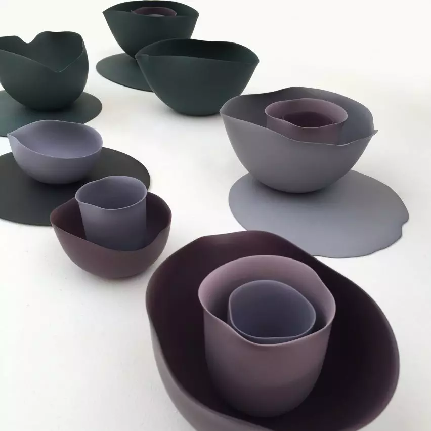 Seo-Yeon Park inogadzira porcelain tableware yakavakirwa paGeorgia O'Keeffe pendi