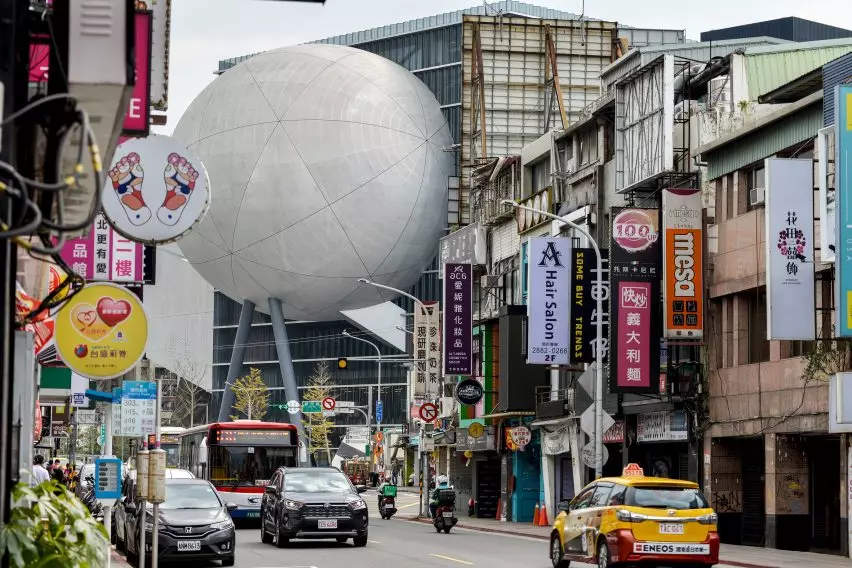 A Taipei Performing Arts Center elkészült