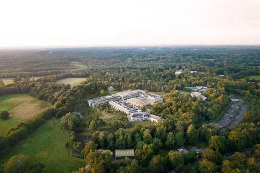 Aerial view ng Eli Lilly and Company campus