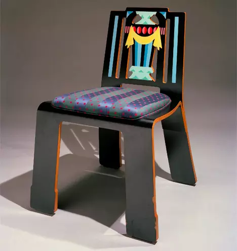 Sheraton Chair vum Robert Venturi an Denise Scott Brown