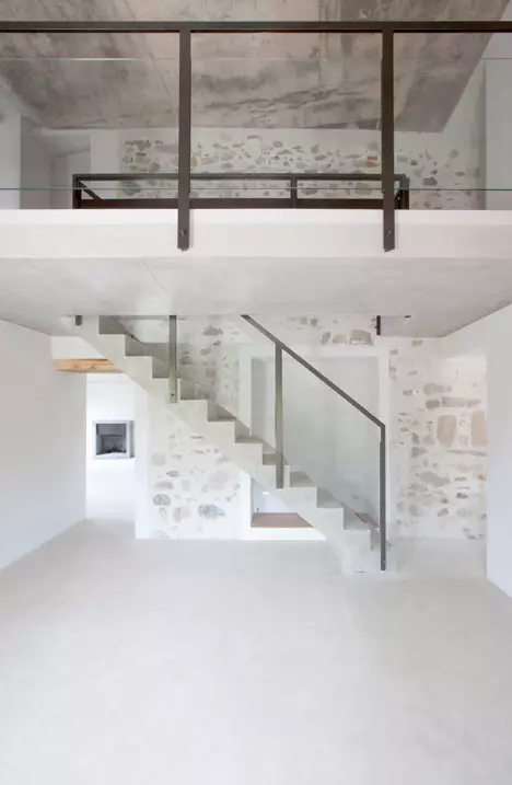 Maison à Douvaine von Frei Rezakhanlou Architects