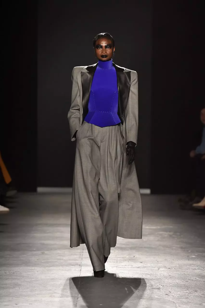 Gareth Pugh revisits 1980s kakuatan ganti baju jeung koleksi panganyarna 29216_2