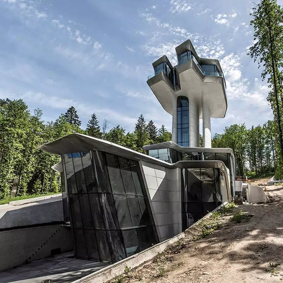 Capital Hill Residence ໂດຍສະຖາປະນິກ Zaha Hadid