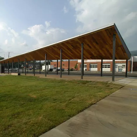 Covington Farmers Market by design/buildLAB na VA Tech School of Architecture + Design