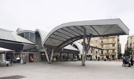 Barceloneta Market eftir Mias Architects