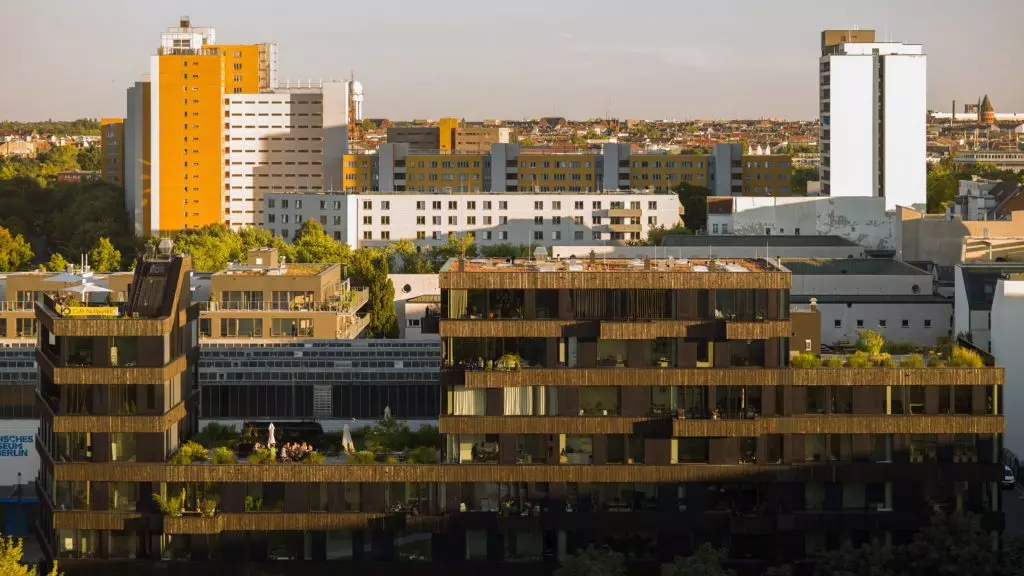 Ƙaddara ya ƙirƙira haɗin gwiwar "Baugruppen" na farko na Berlin