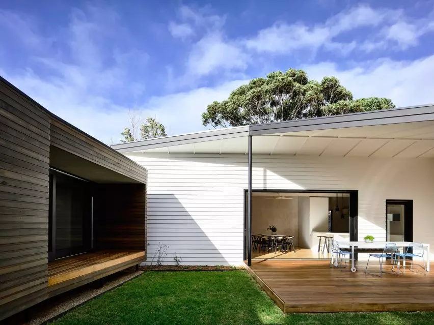 Courtyard Cottage, Flinders Melbourne di WOLVERIDGE ARCHITECTS