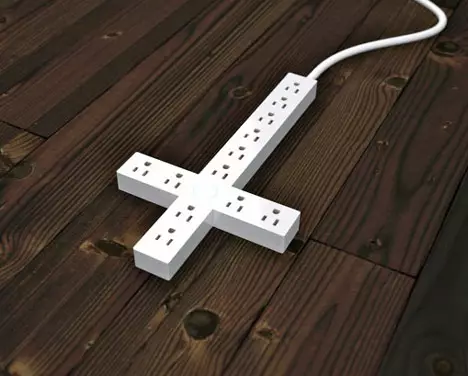 Crucifix Surge Protector iyadoo loo eegayo wax soo saarka