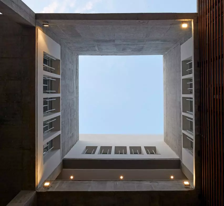 Escuela de Planificación y Arquitectura en Vijayawada, diseñada por Mobile Offices