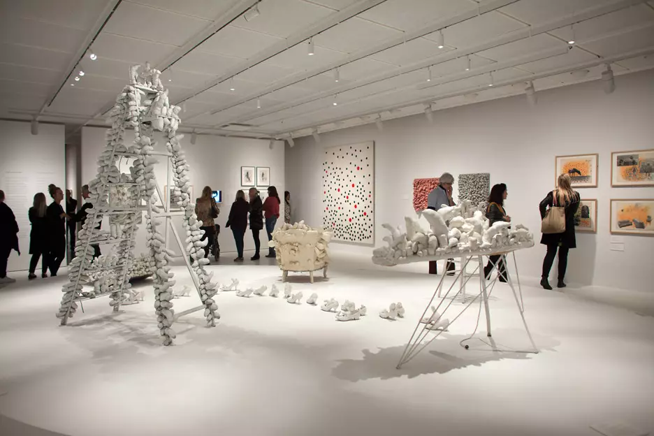 Pemasangan Infinity oleh Yayoi Kusama untuk Louisiana MoMa