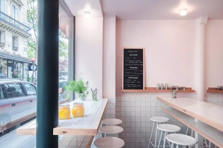 Yafo Houmous Deli در پاریس توسط Studio Sur Rue