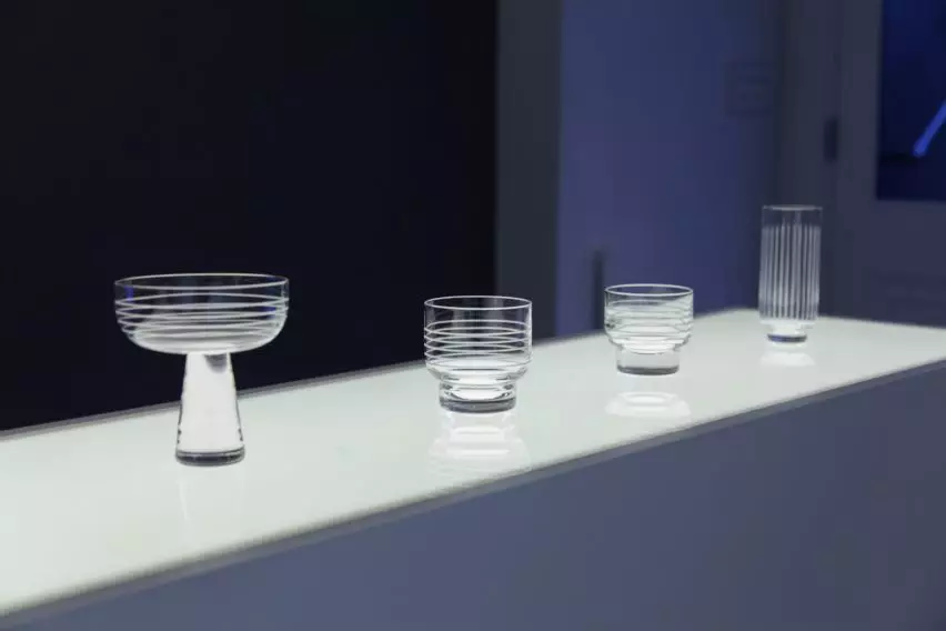 Yabu Pushelberg presenta una colección de luces celestiales sopladas a mano para Lasvit 3261_6