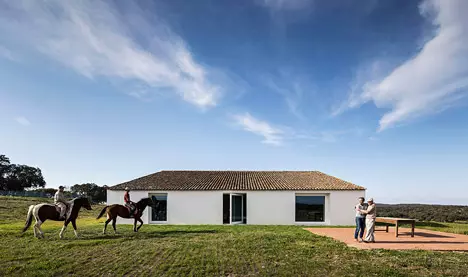 Casa no Tempo ji hêla Aires Mateus ve