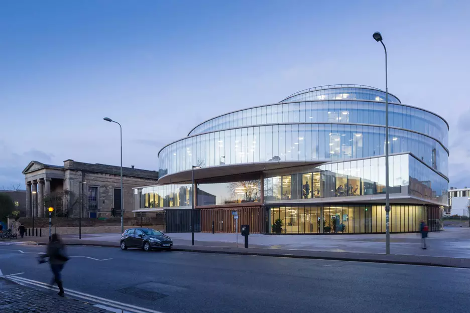 Blavatnik School of Governance ao amin'ny Oniversiten'i Oxford nataon'i Herzog & de Meuron