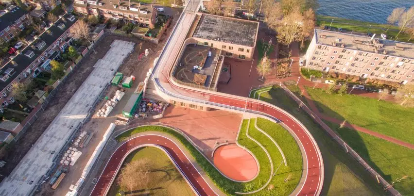 Dafne Schippers Bridge sitere na NEXT architects na Rudy Uytenhaak Architectenbureau