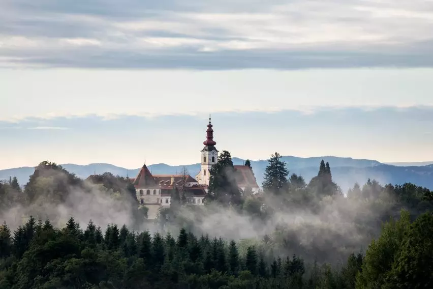 Schloss Hollenegg Liechtenstein خاندان جي سيٽ آهي