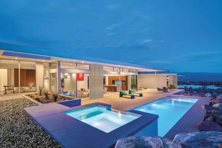 Dom w Palm Springs Chino Canyon autorstwa Lance'a O'Donnell z o2 Architecture