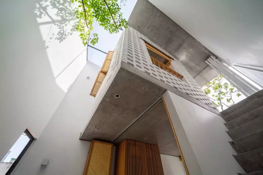 Вівтарна кімната в TH House від ODDO Architects